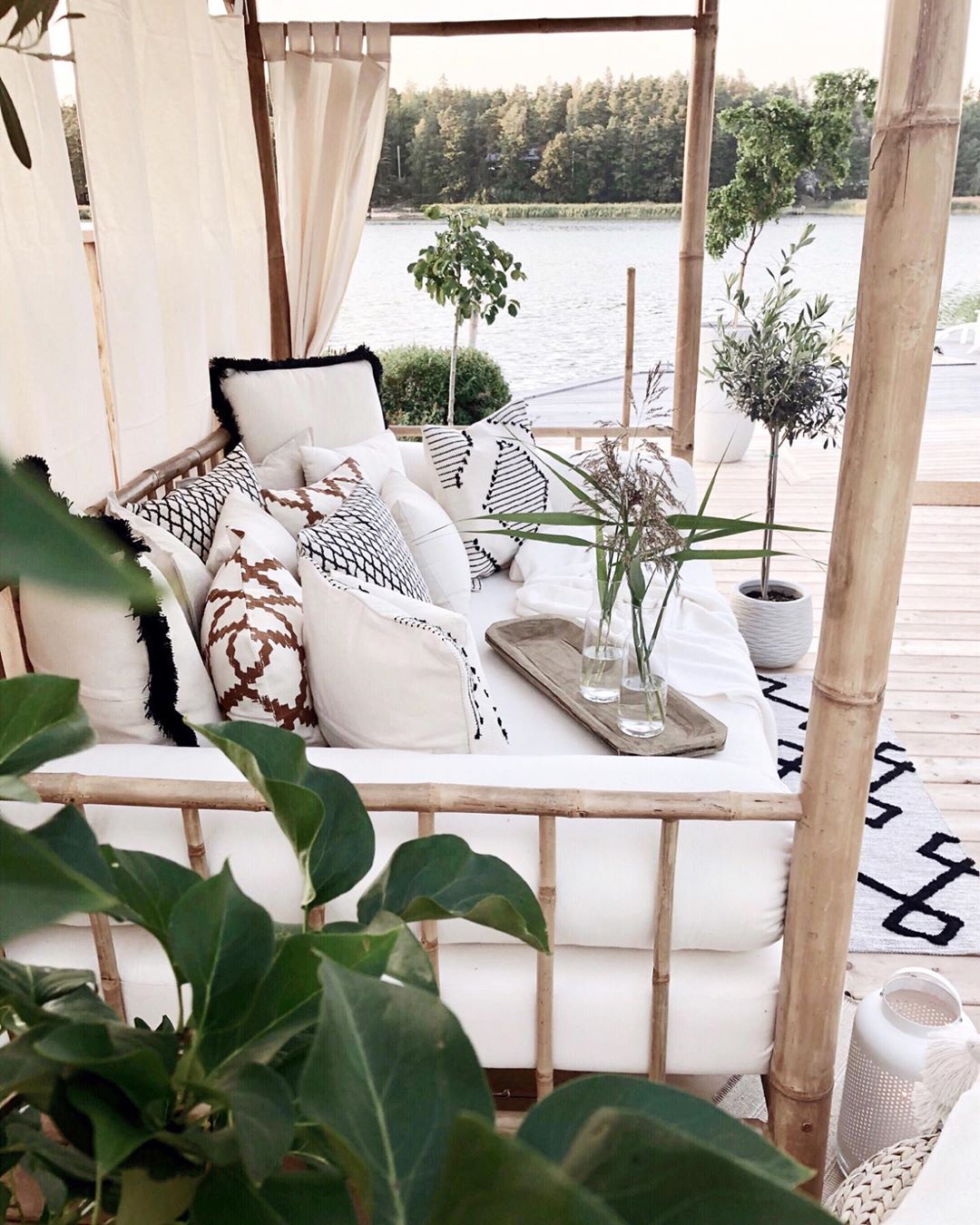 139+ White Room Interiors Design Ideas for the Color of Light, You Must ...